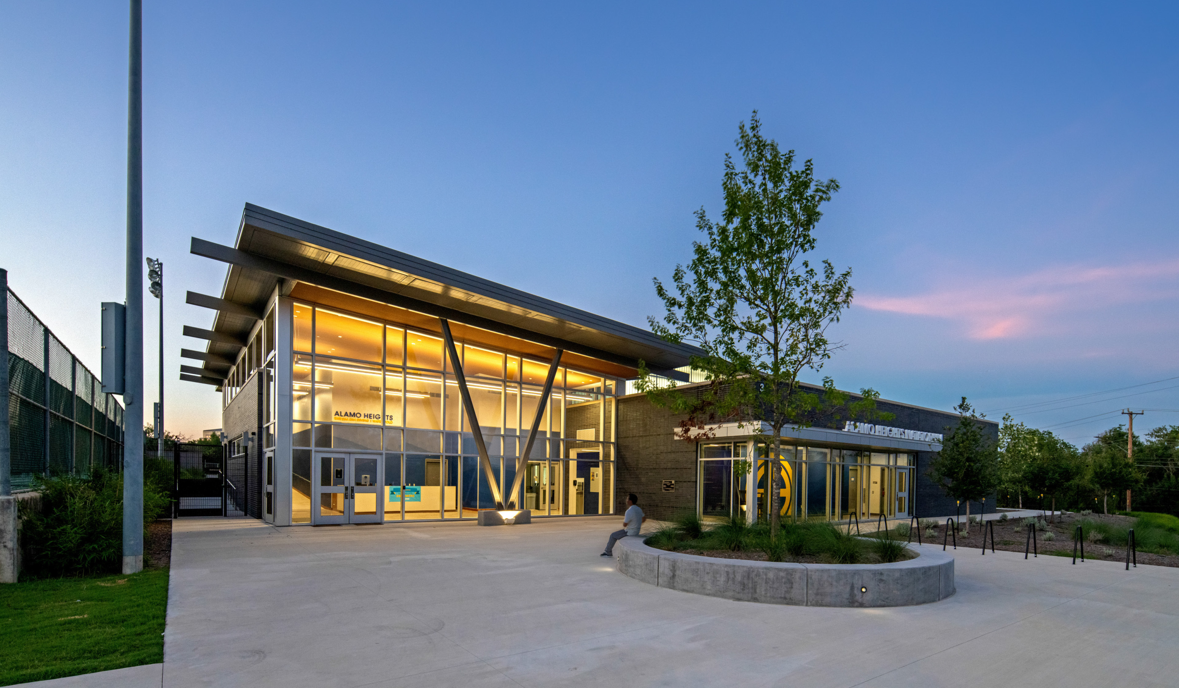 The Do’s and Don’ts of Planning Aquatic Centers - LPA