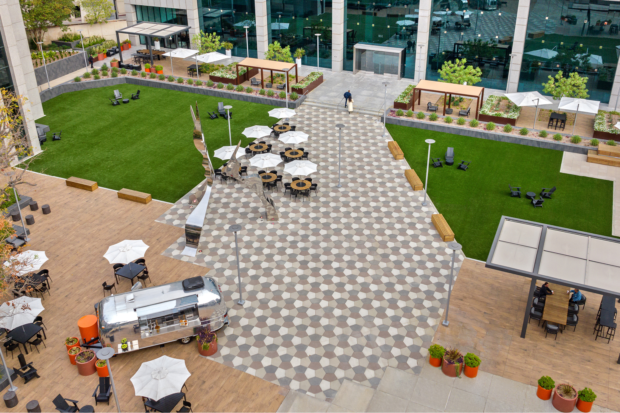 A Community-Focused Office Reinvestment - LPA