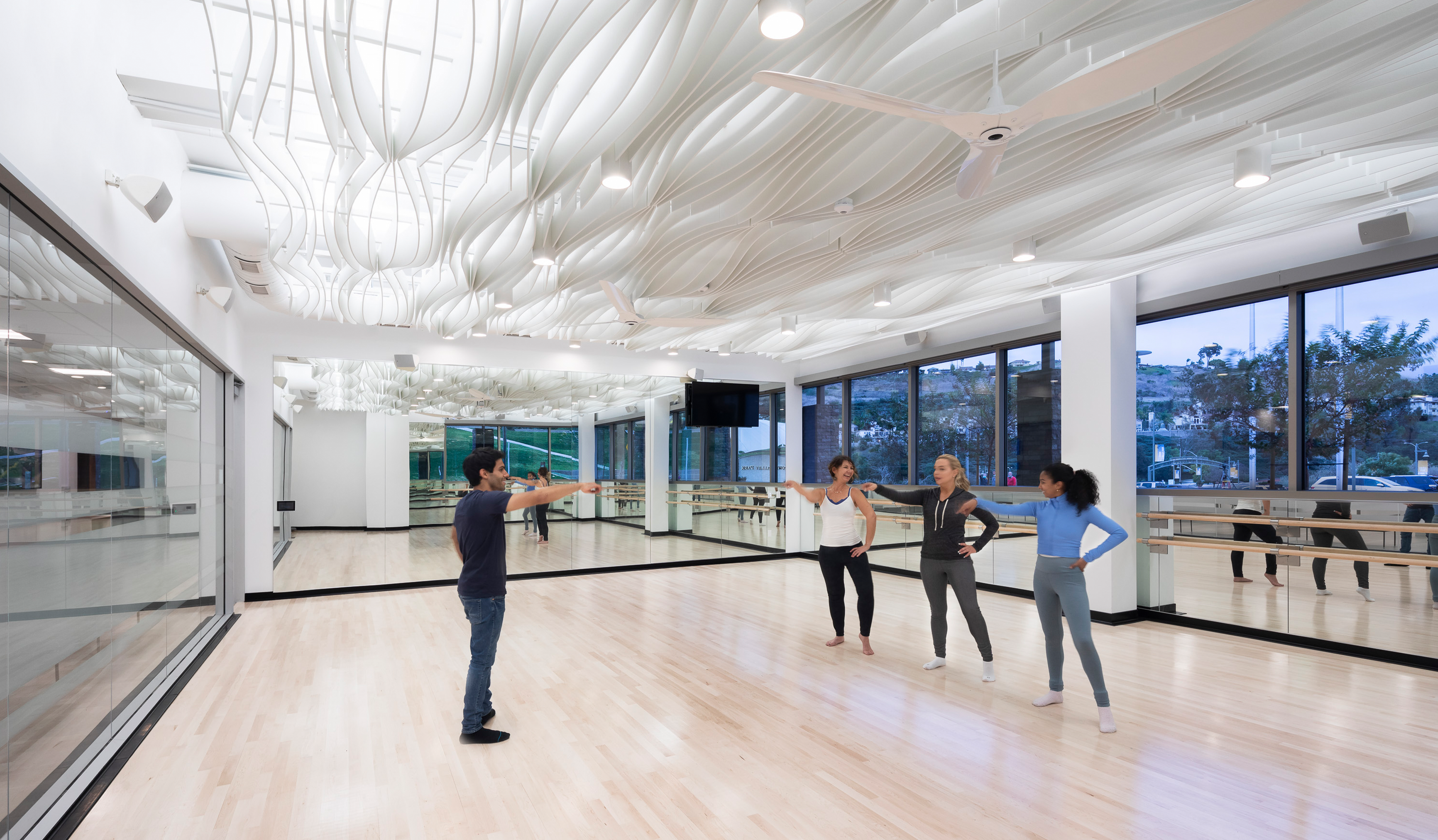 Crown Valley Park Community Center - LPA