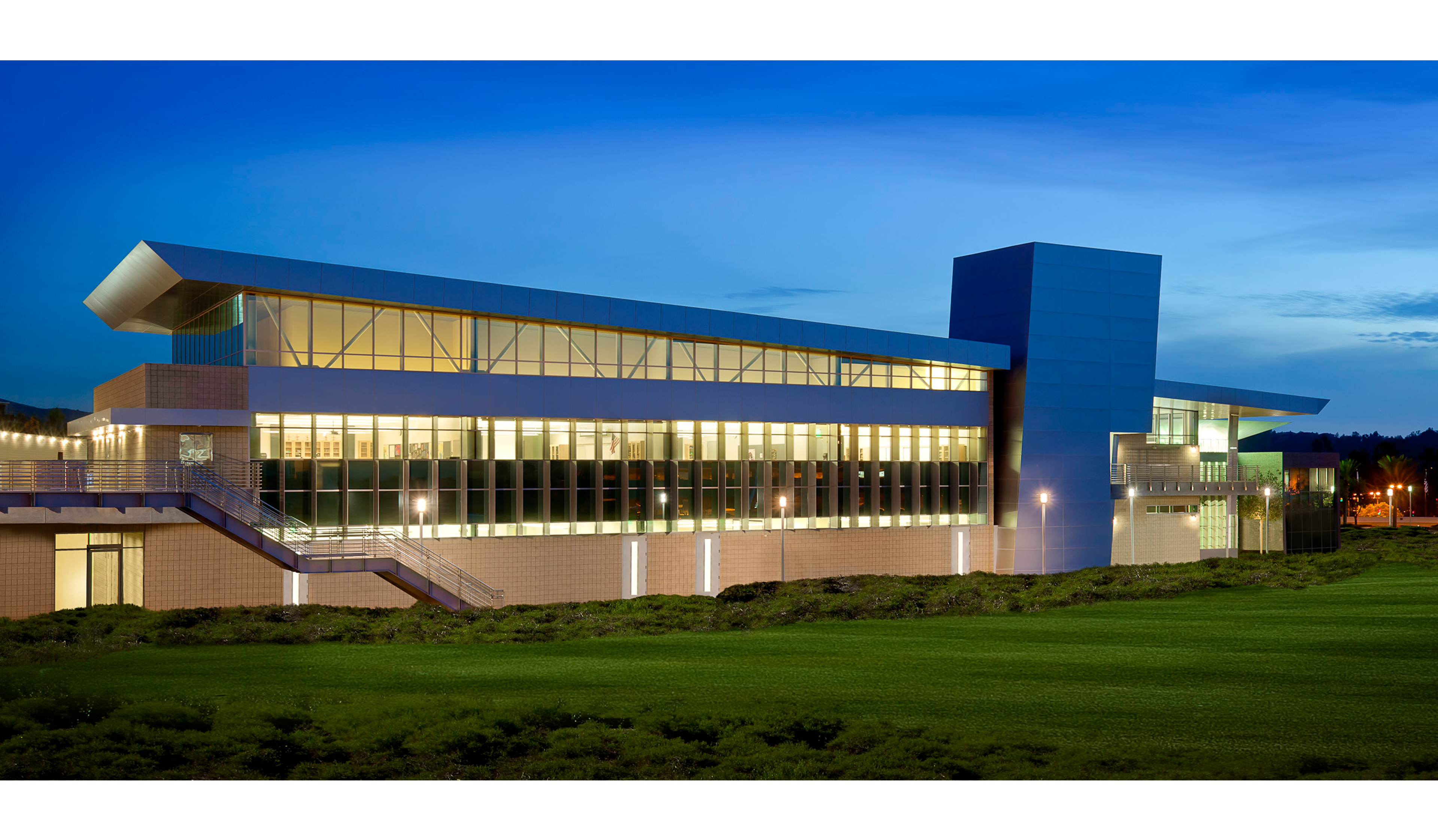 Santiago Canyon College Science Center - LPA