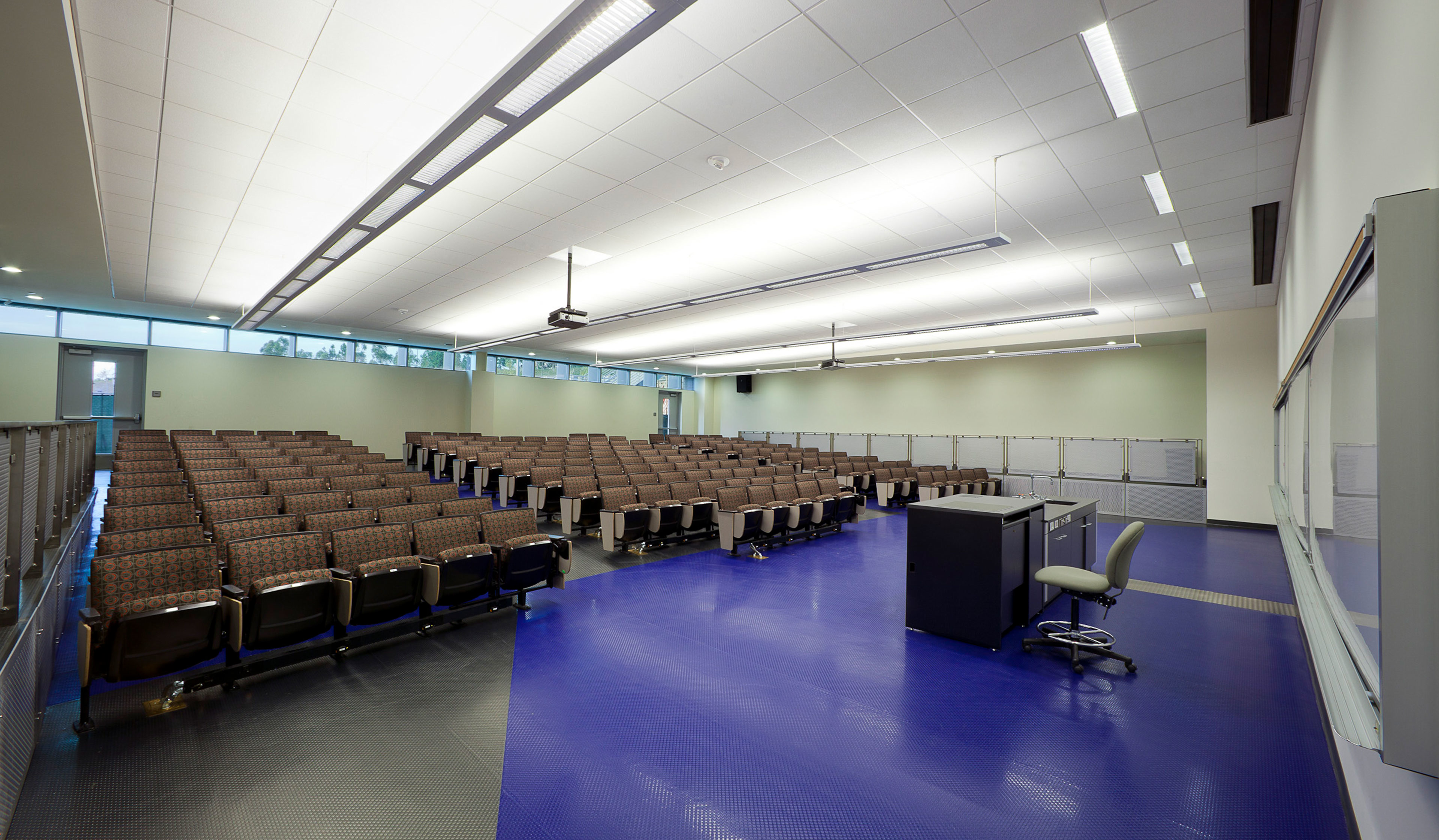 Santiago Canyon College Science Center - LPA