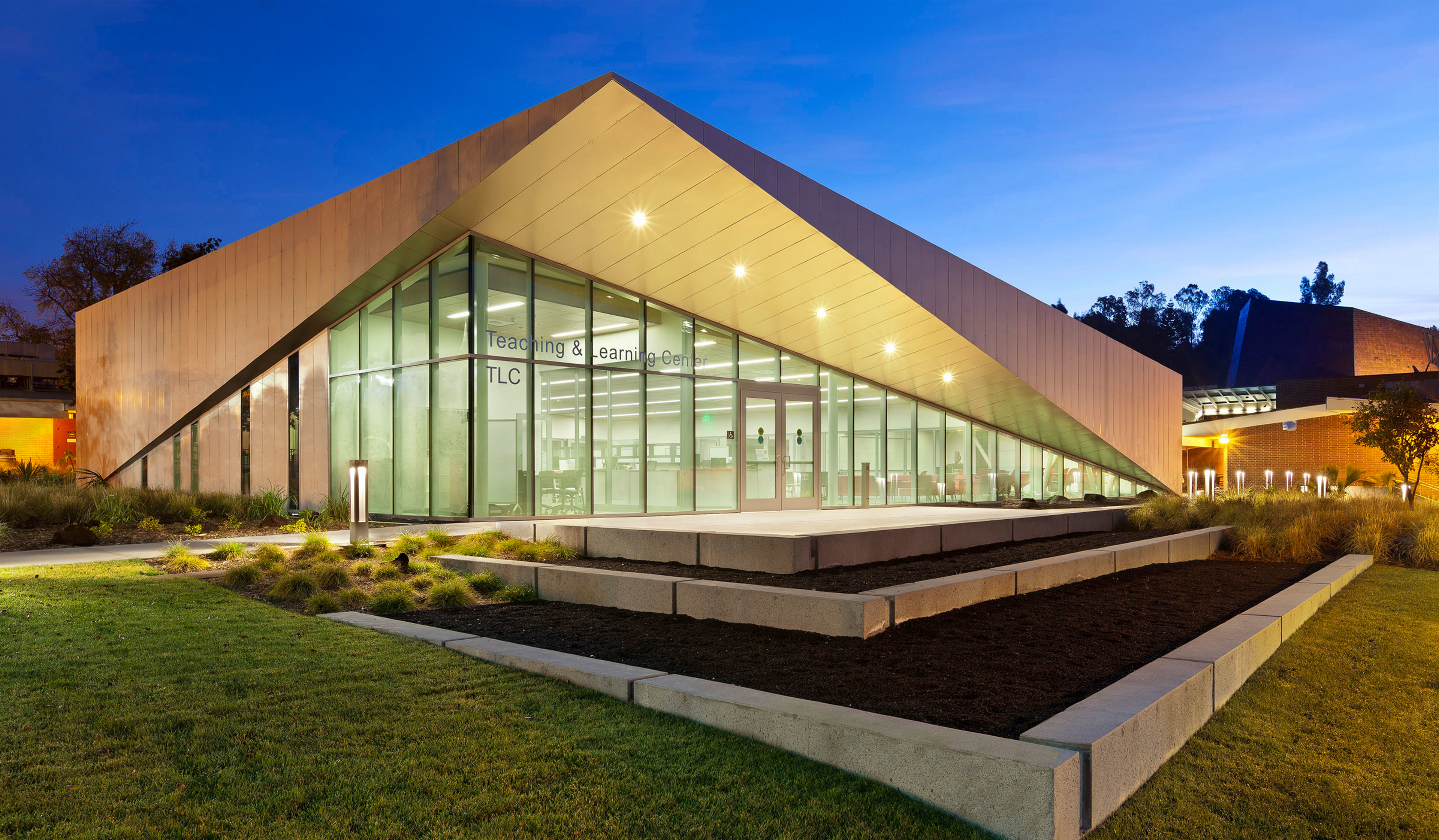 Palomar College Teaching and Learning Center - LPA