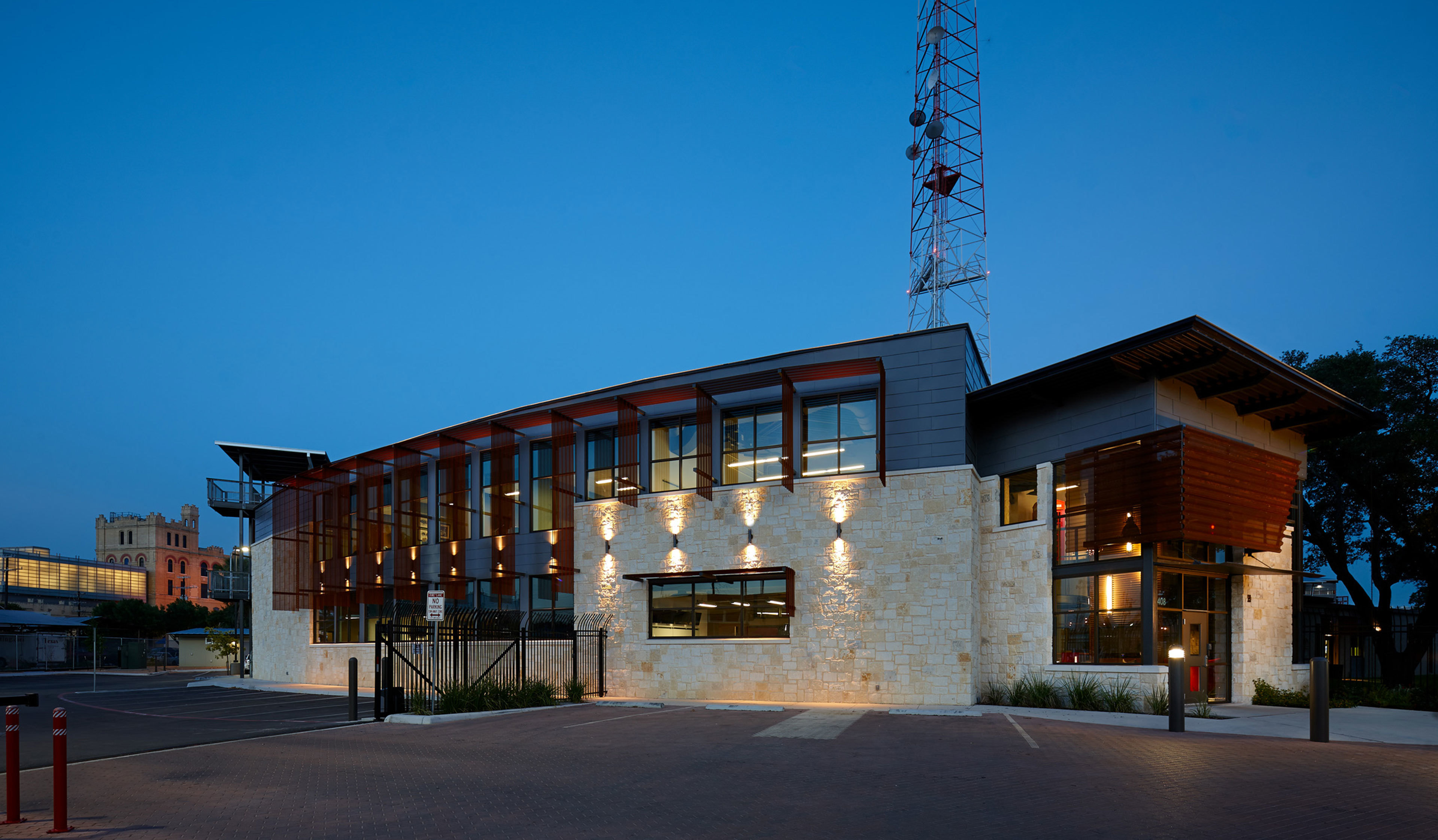 KSAT-TV Headquarters - LPA