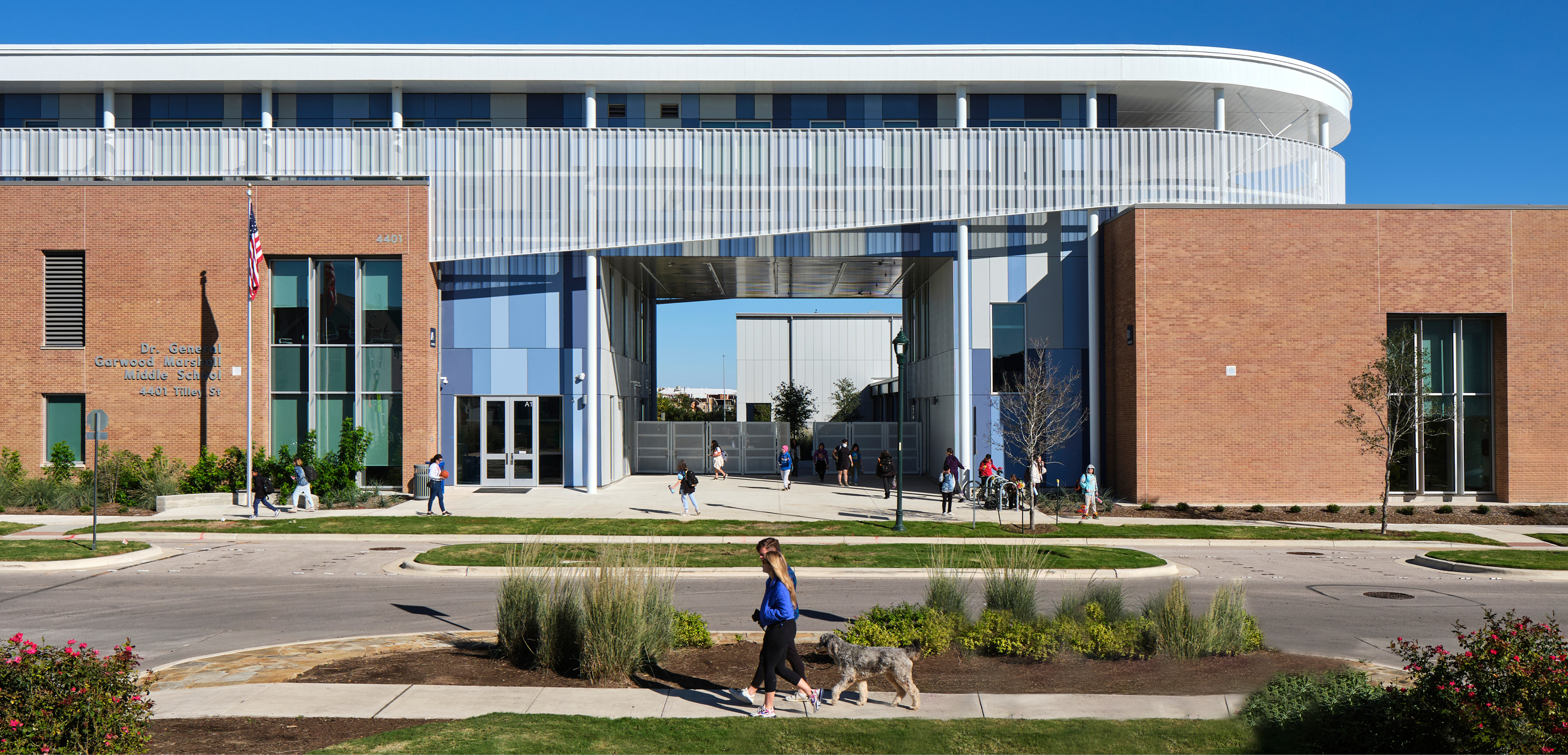 A Middle School Takes Wing - LPA